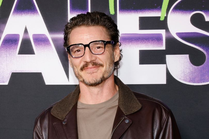 Tragic life of The Mandalorian's Pedro Pascal — political violence ...