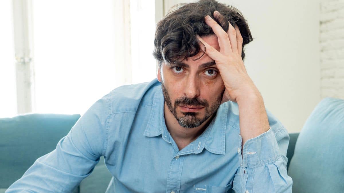 10 Harsh Struggles That Trap the Lower Class in a Cycle