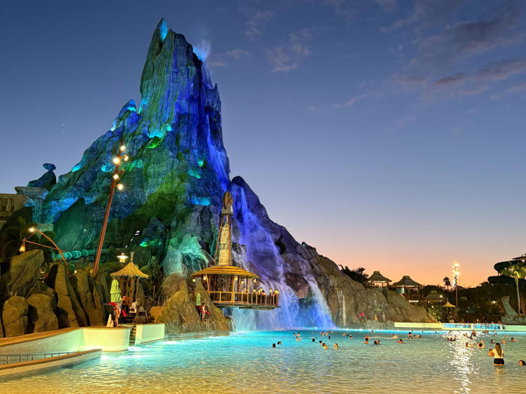 BREAKING: Universal Volcano Bay Closing for 5 Months Next Year, Ending ...