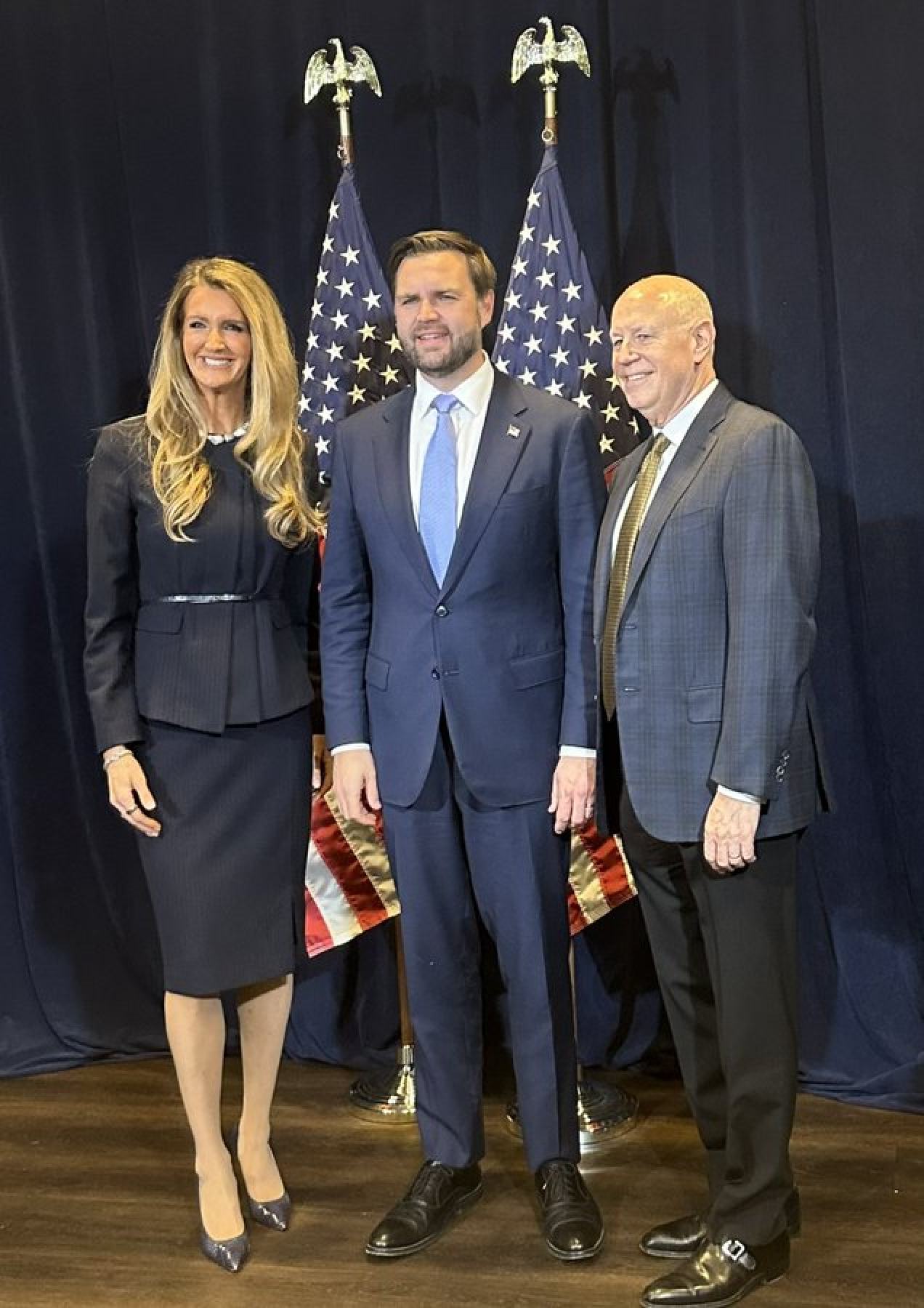 Meet Jeffrey Sprecher, Kelly Loeffler’s billionaire husband: Trump’s ...