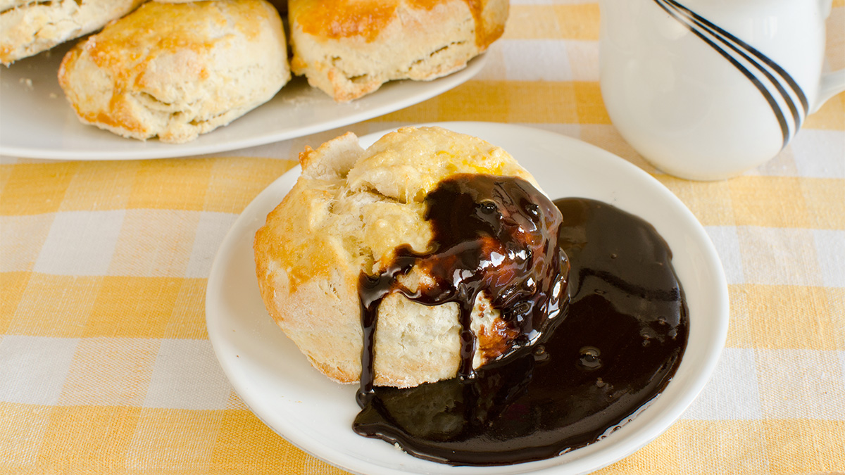 Chocolate Gravy Offers a Taste of True Dessert Nostalgia: Easy Recipe