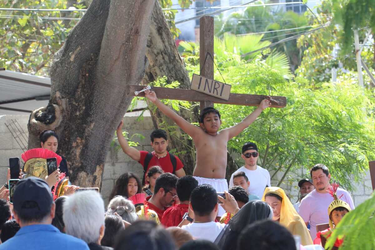 Conmueve viacrucis infantil en Tampico; el pequeño Mauro Adrian honra a ...