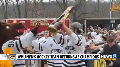 WMU men’s hockey team returns as champions