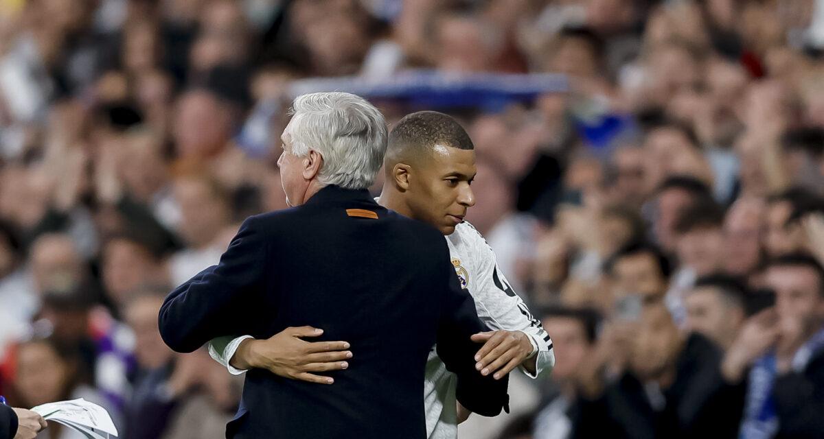 Real Madrid : la réaction désespérée d'Ancelotti après le carton rouge ...