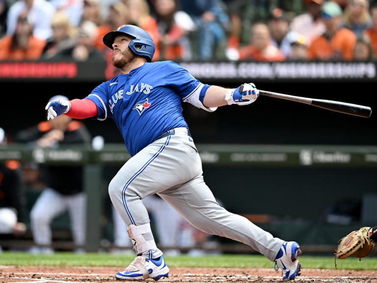 Blue Jays stage late-game comeback against O's ahead of Vladdy Day show ...