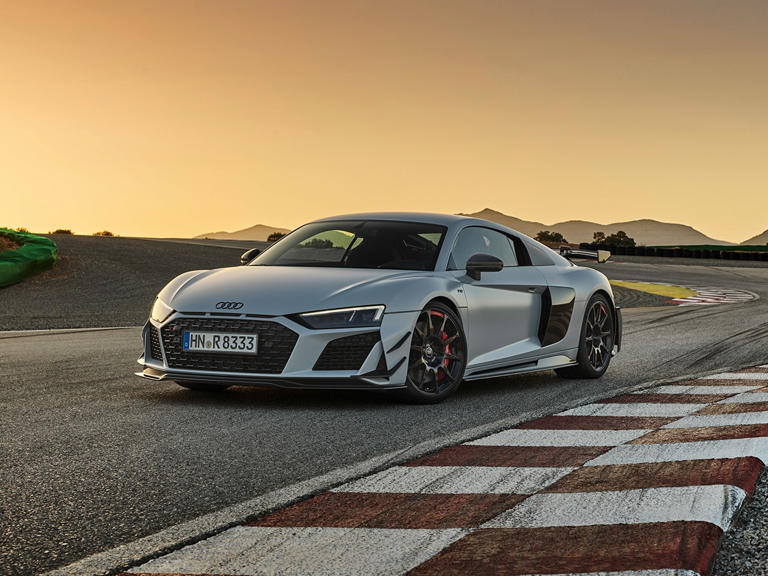 Audi R8 Rumoured to Return as Sensible Twin of Lamborghini Temerario
