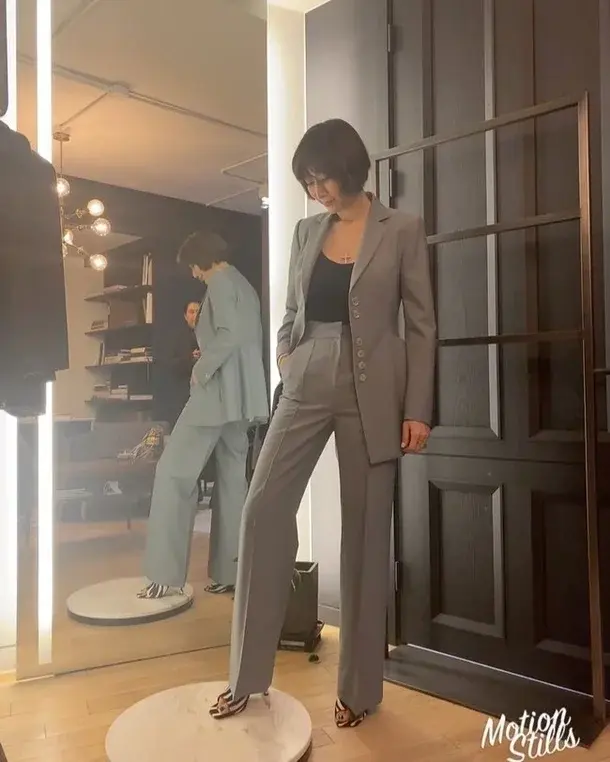 암투병 극복하고 70억원 건물주된 174cm 비율 자랑한 50대 여배우