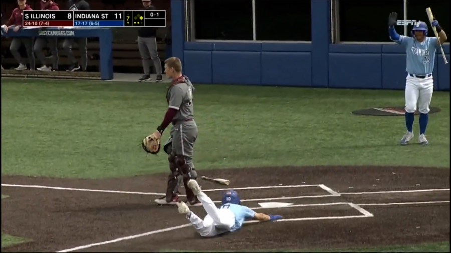 ISU Baseball wins 12-8 to take series from SIU