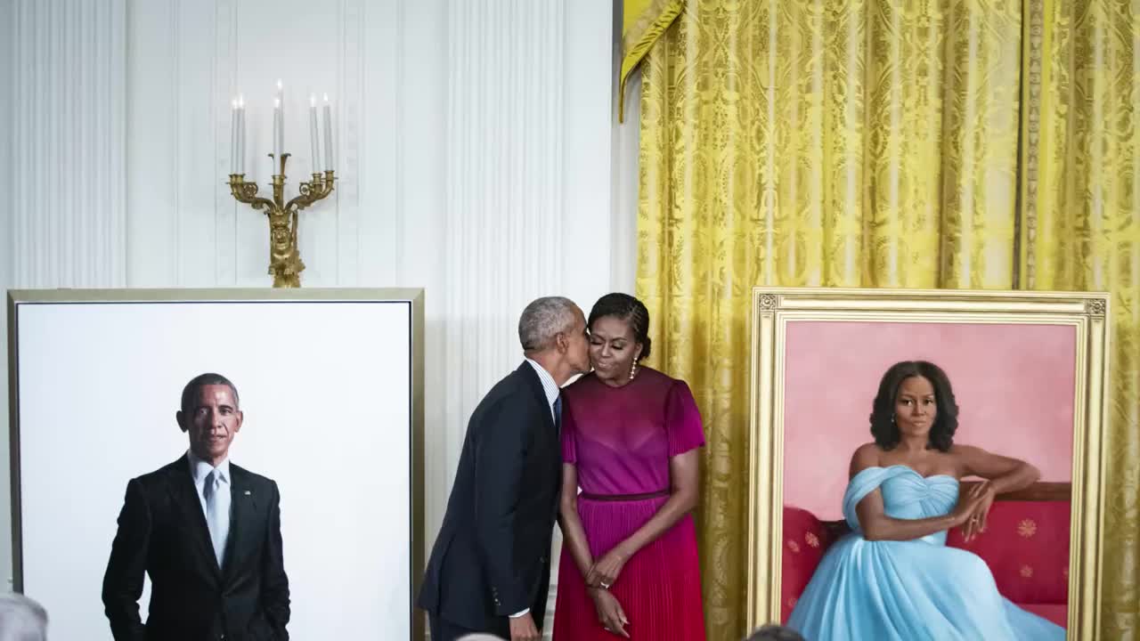 Barack, Michelle Obama Quietly Divide $70M Fortune and Lives After ...