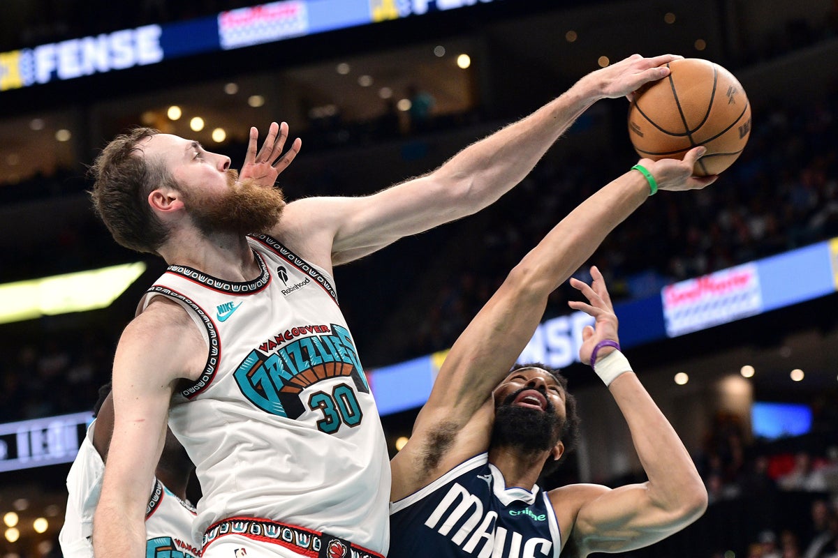 Lamar Stevens establece récord con 31 puntos en victoria de Grizzlies ...