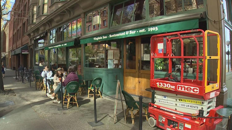 Seattle's iconic Virginia Inn closing down after 122 years