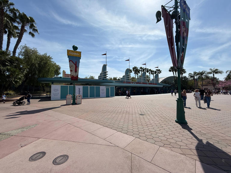 Last Section of Old Disney California Adventure Turnstiles Now Under ...