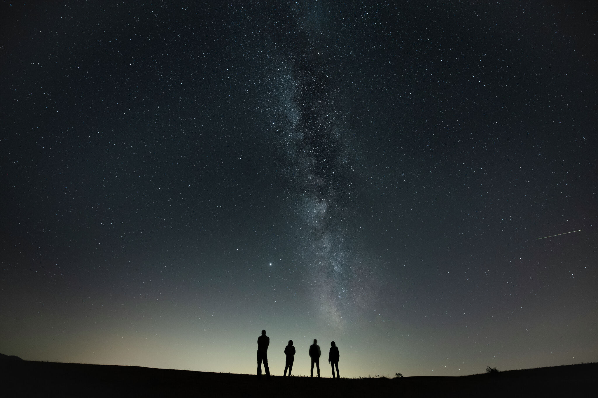 Space watchers across Texas catch fireball, 'smoke ring' in sky