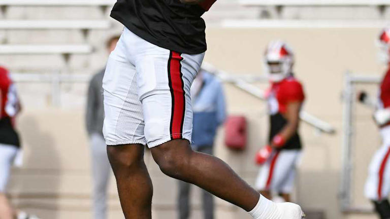 Curt Cignetti Wants More From Indiana Wide Receiver Omar Cooper Jr.