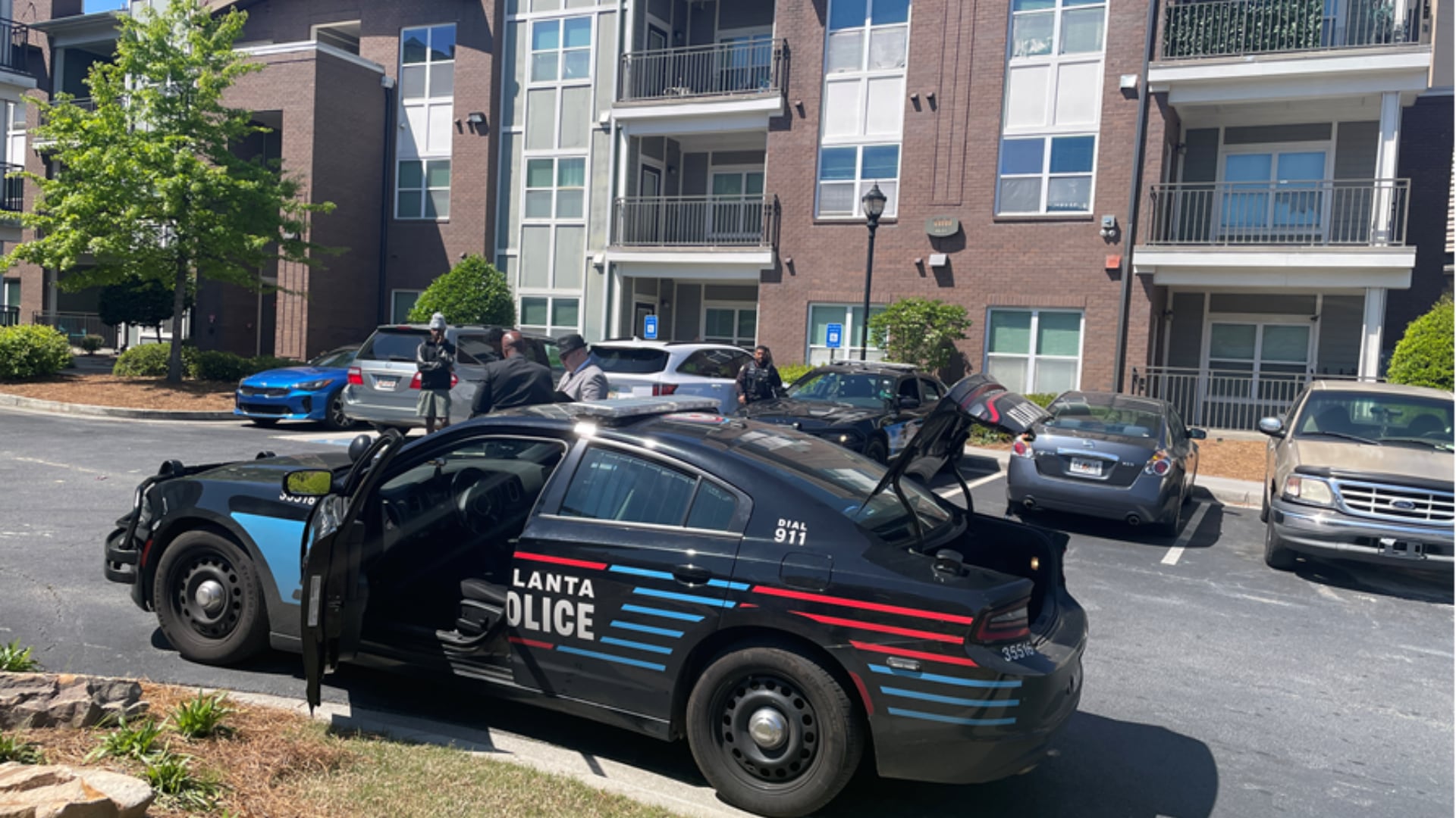 2-year-old dies after being shot in the head in southeast Atlanta ...