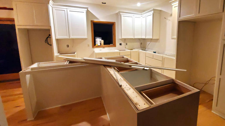 The Sleek Countertop Trend That's Giving Kitchens An Elevated, Modern Look