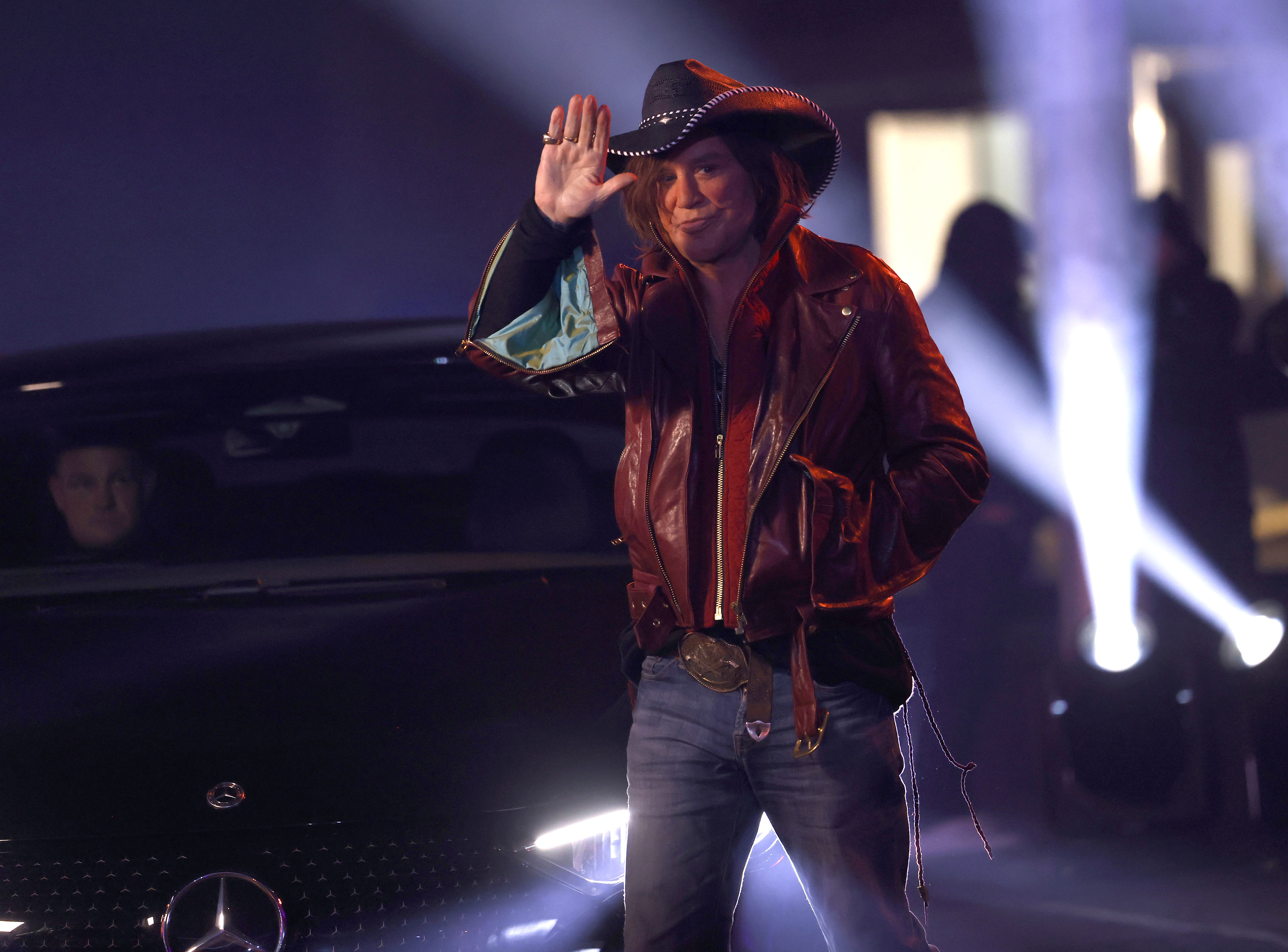 Mickey Rourke kicked off ‘Celebrity Big Brother UK’ for ‘threatening ...