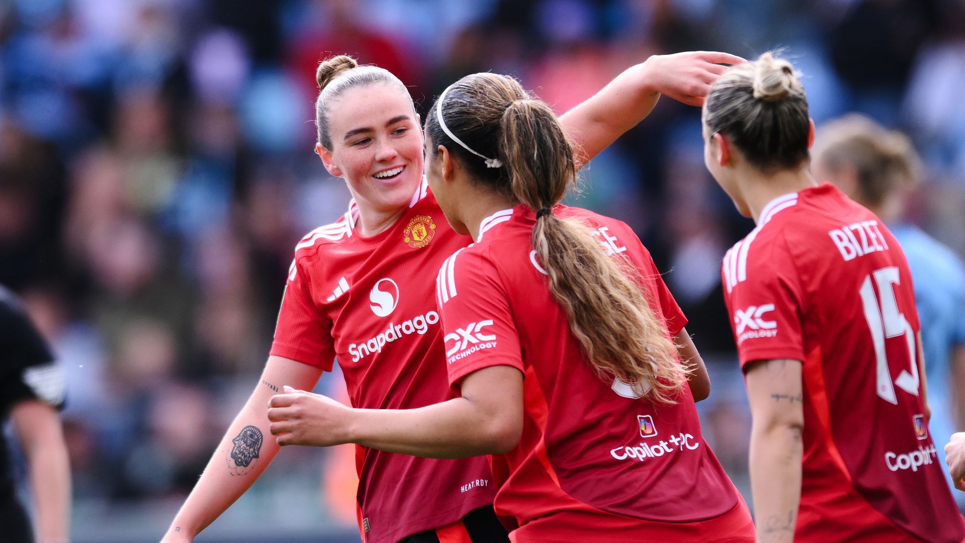 Manchester City 0-2 Manchester United: Bizet and Clinton fire Reds to ...