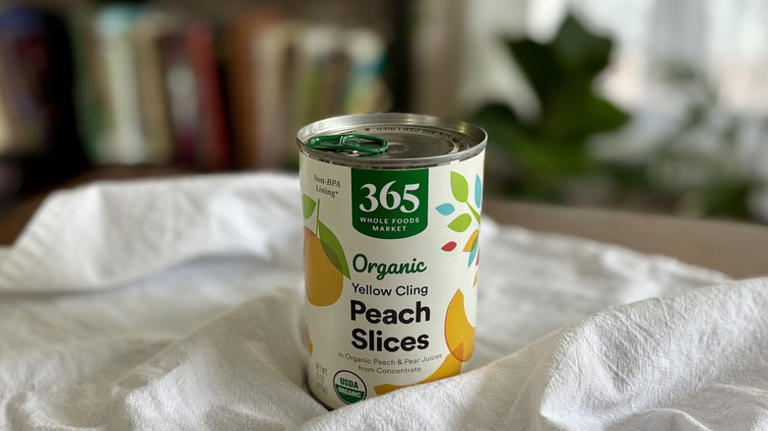 11 Canned Peaches, Ranked Worst To Best