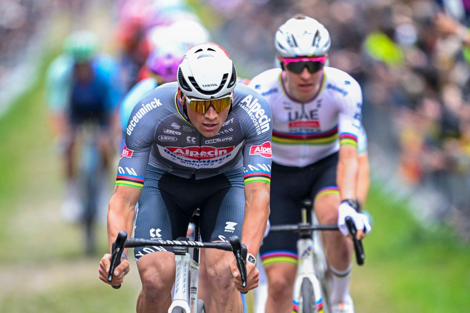 Tadej Pogacar scheitert an seinem Übermut: Mathieu van der Poel ist der ...