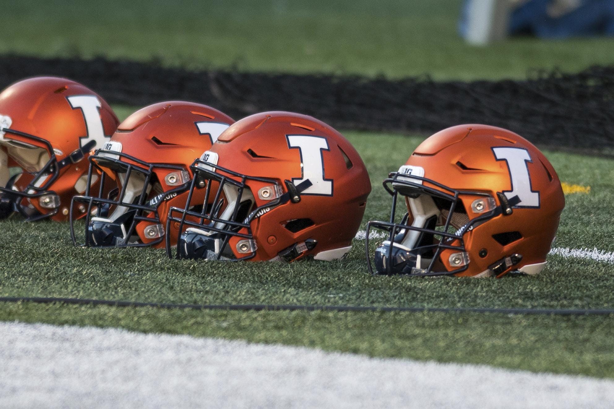 Illinois football makes scholarship offer to Dunlap freshman, brother ...