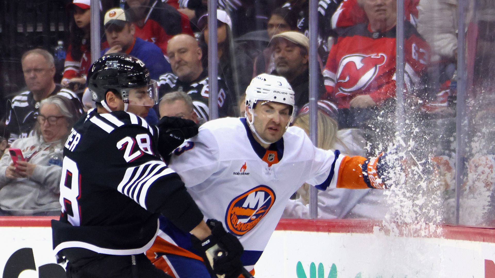 New Jersey Devils Go Through The Motions In 1-0 Loss To New York Islanders