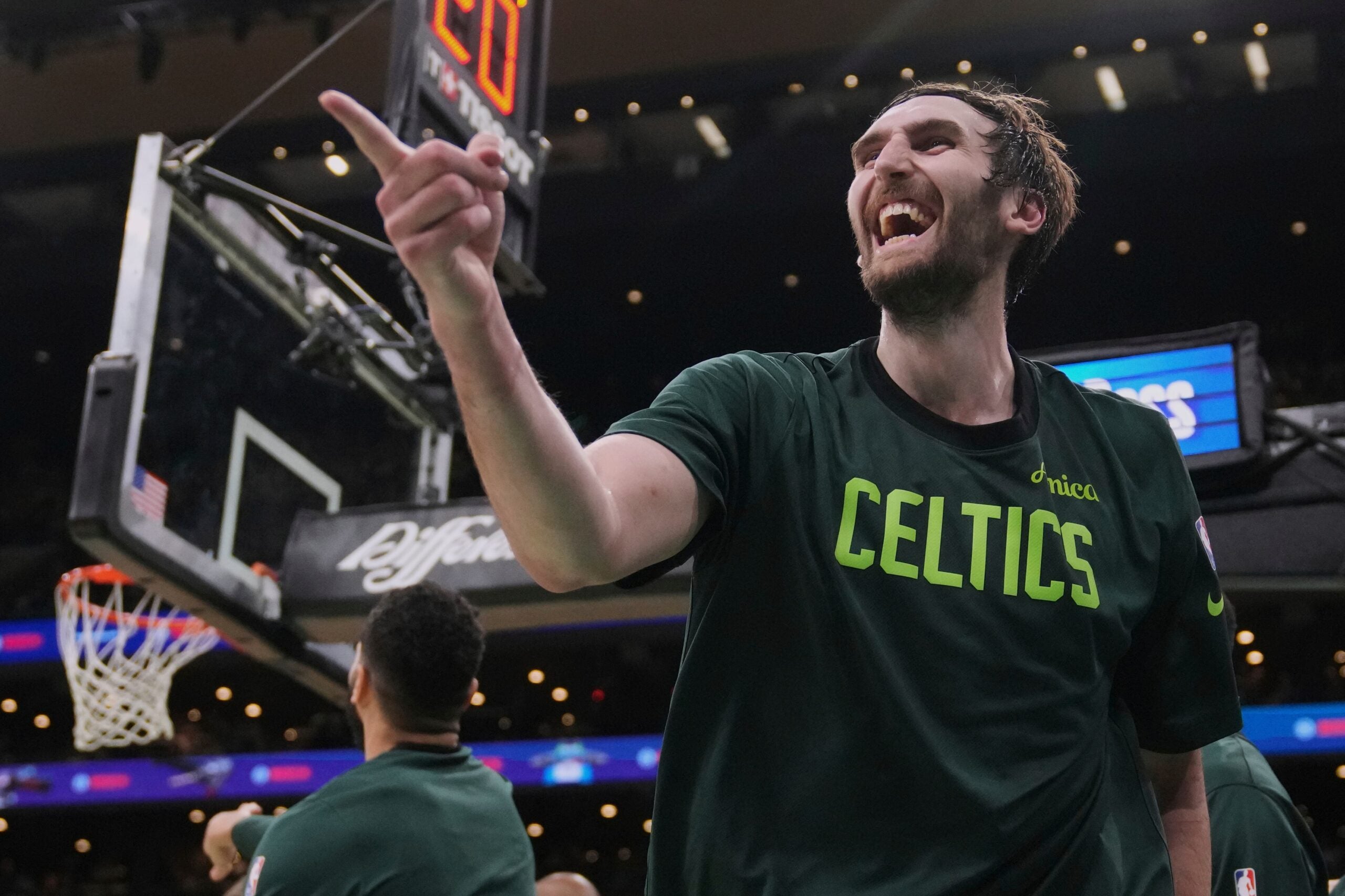 Luke Kornet explains why he launched hilarious ‘slander campaign ...