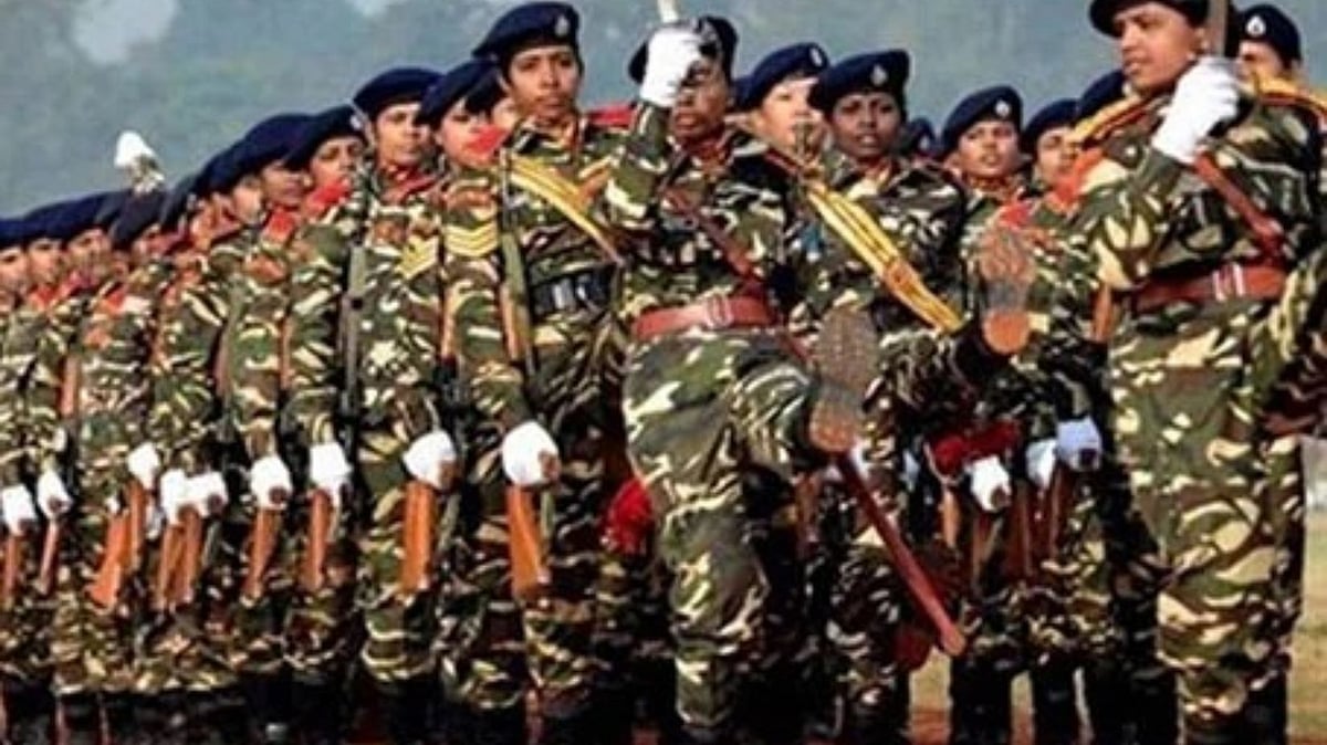 Hanshika Tillu And Jui Deshpande From Nashik’s GSPI Clear NDA Exam