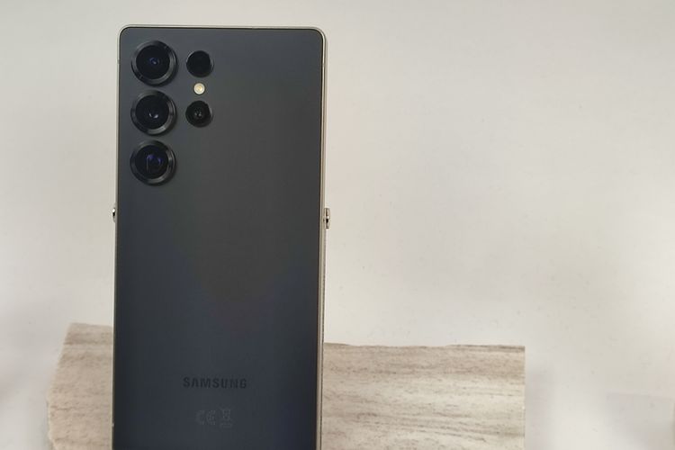 Miliki Kemampuan Zoom Optik, Berikut Keunggulan Kamera Periskop pada ...