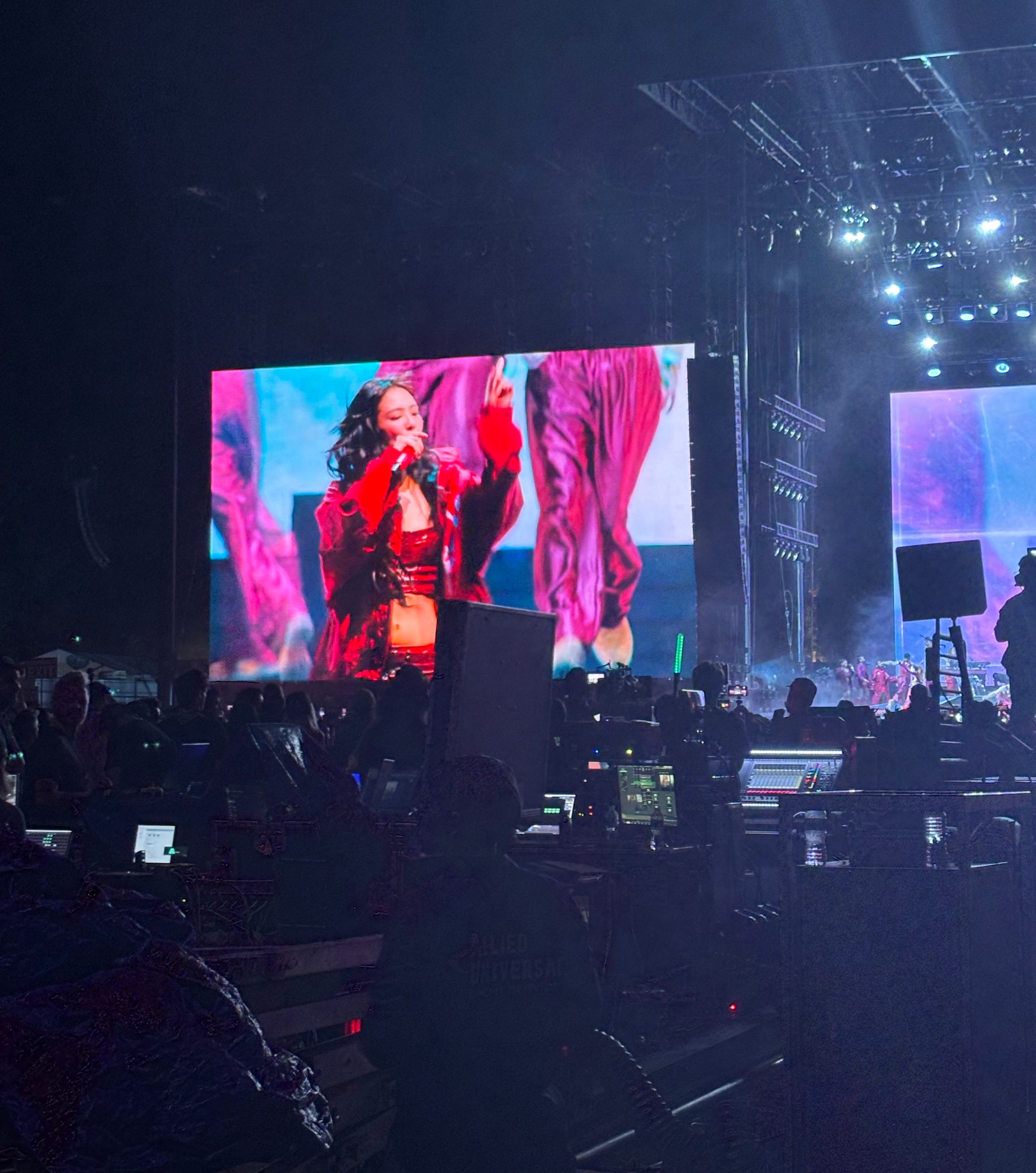 Coachella 2025: From 'Starlight' to 'ExtraL,' see full setlist for ...