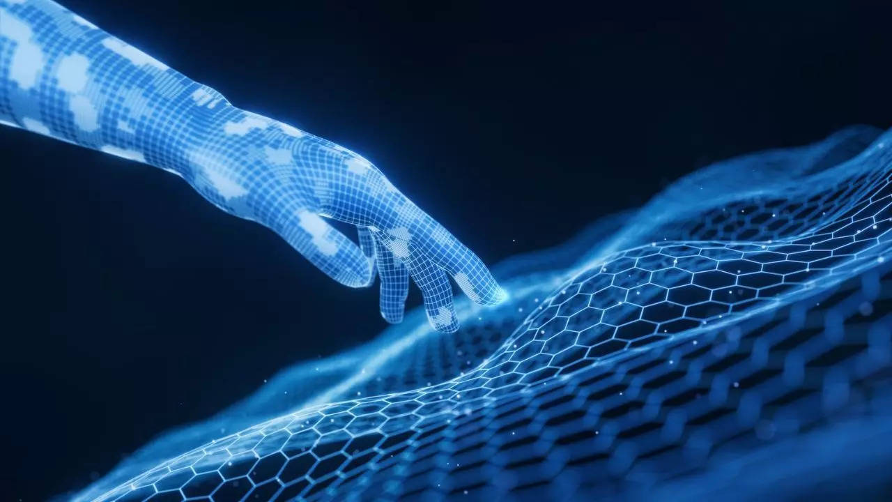 Scientists make touchable holograms a reality — here’s how they work ...