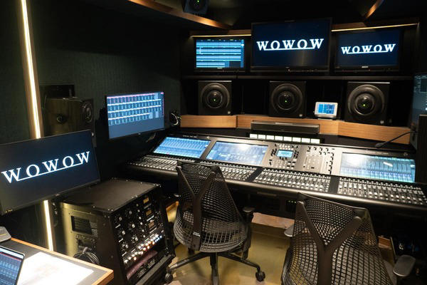 【スゴい】WOWOWが「動く」レコーディングスタジオを運用開始、7.1.4chやハイレゾ制作にも対応