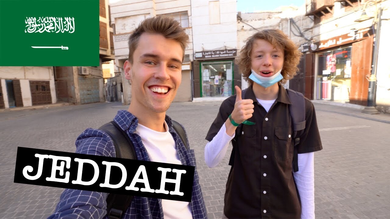 JEDDAH, SAUDI ARABIA with @ObaydFox جاي في جدة مع عبيد