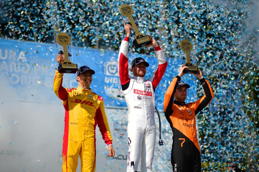 Kirkwood gana con facilidad Grand Prix de Long Beach, Alex Palou es segundo