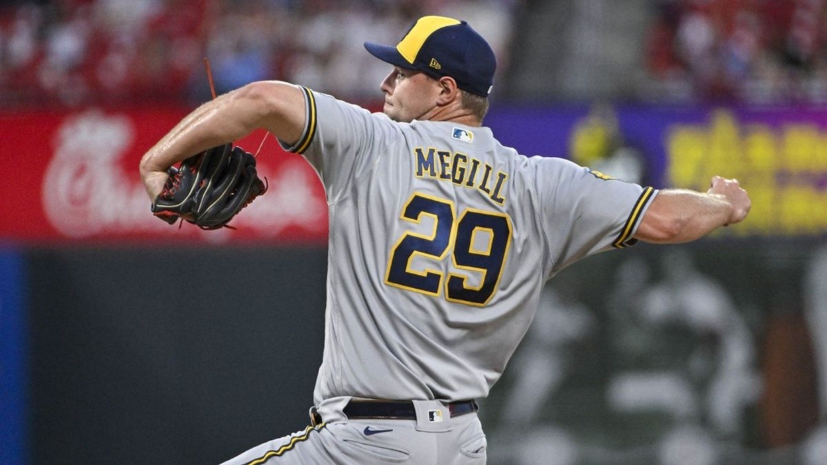MLB: Brewers' Star Closer Seeks Answers for Knee Pain; Is the Injured ...