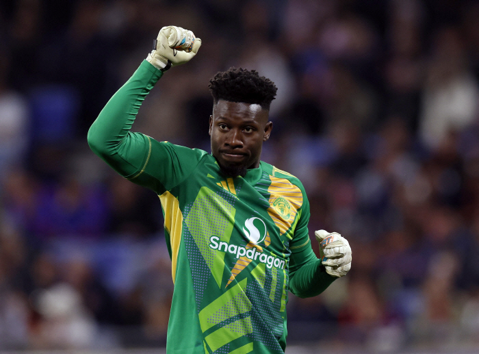 In the end, except for the worst goalkeeper in history, coach Amorim ...