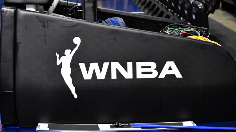2025 WNBA Draft: Sky acquire No. 11 pick from Lynx in exchange for 2026 first-round pick