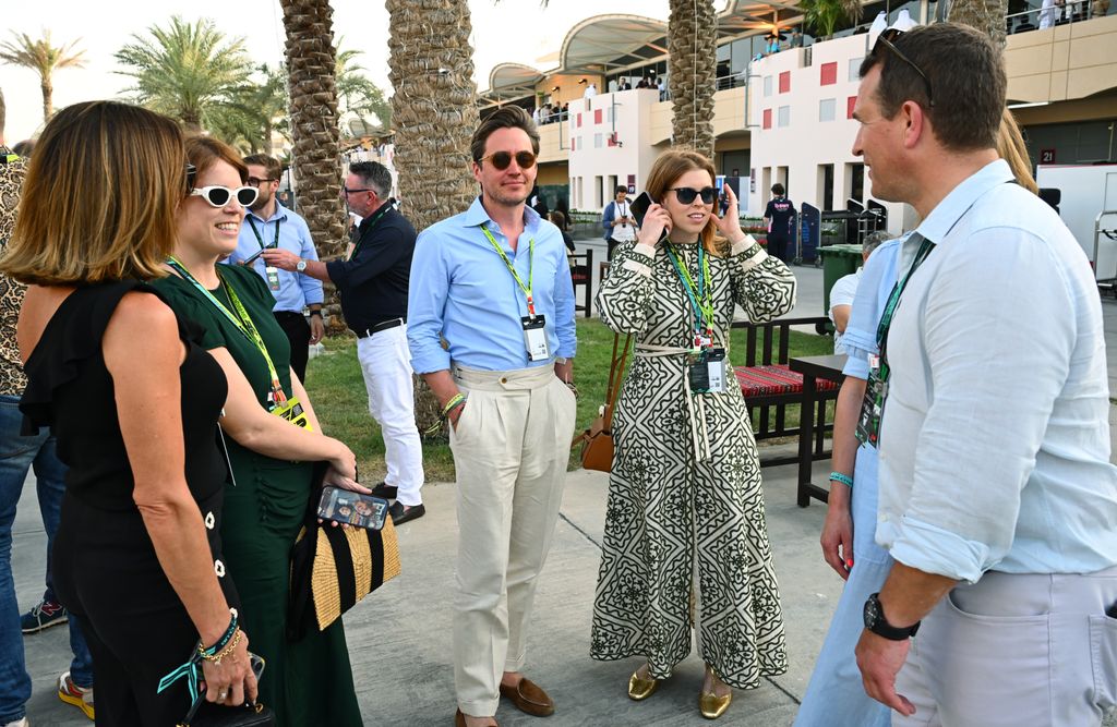 Princess Eugenie reveals previously unseen family photo on phone lock ...