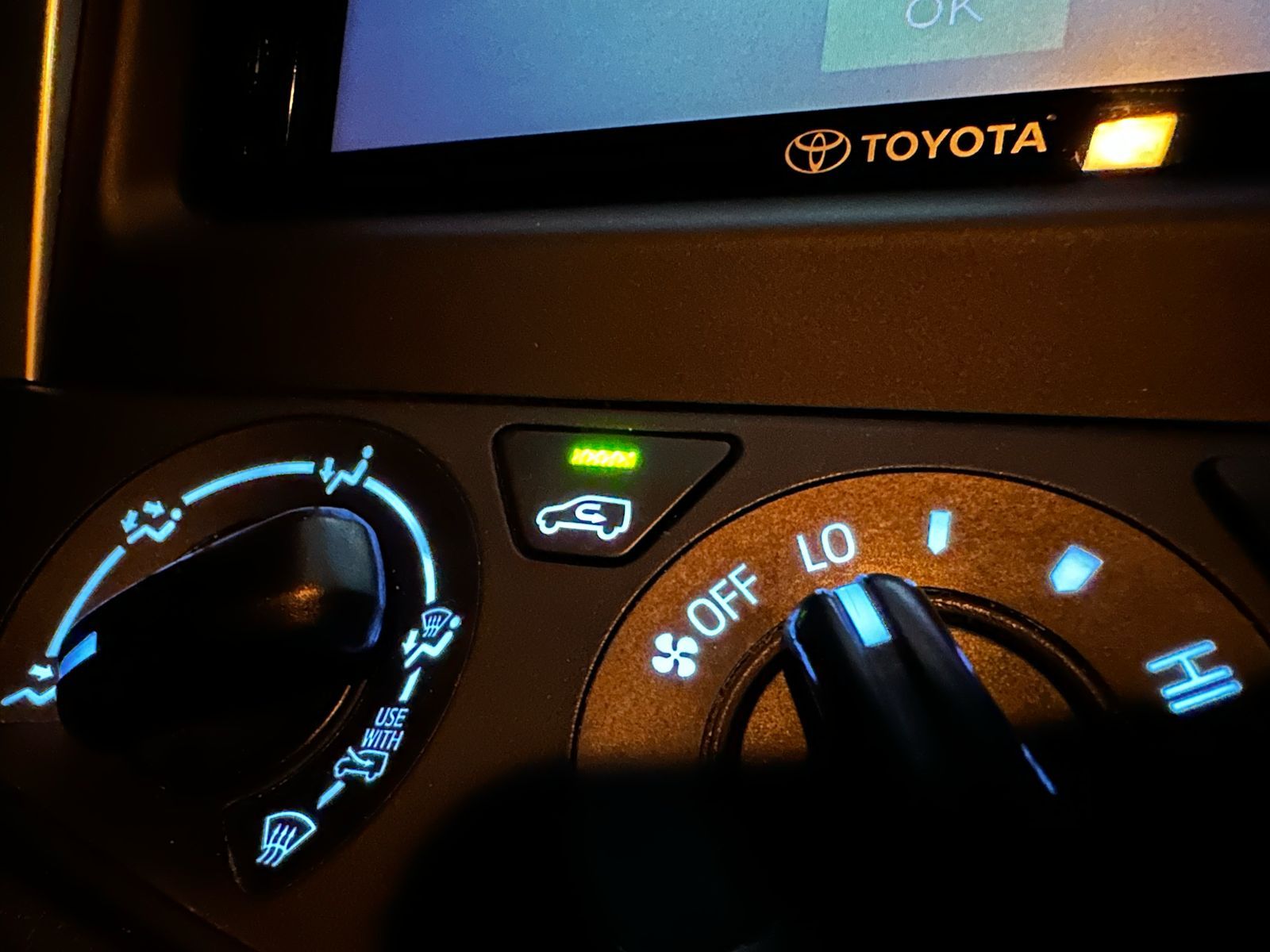 Baru Tahu, Ternyata Tombol Kecil Ini Memiliki Fungsi yang Penting