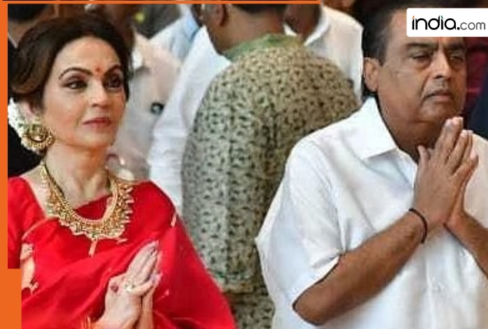 Mukesh Ambani, India's richest man, wears only white shirts for ...