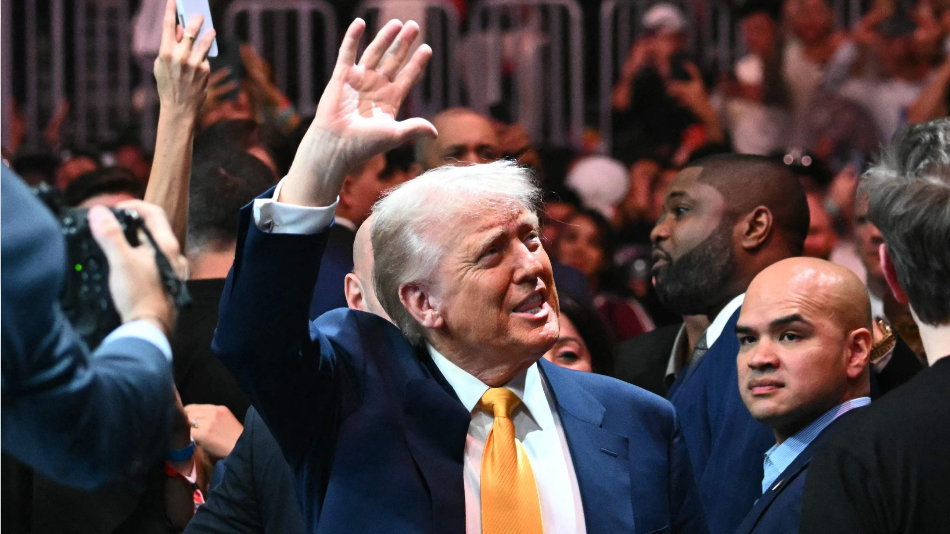Donald Trump given roaring welcome and standing ovation at UFC 314