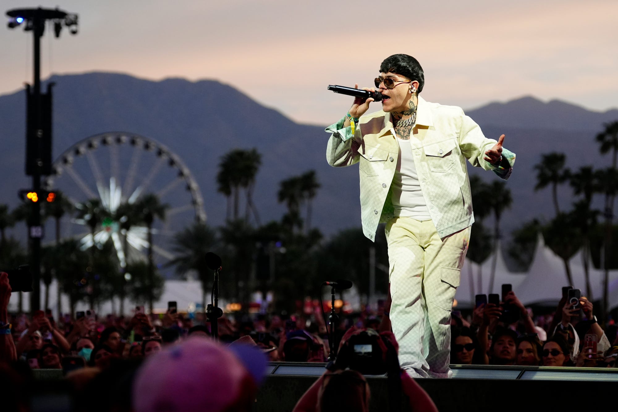 Junior H setlist 2025: Every song he played at his Chicago tour launch