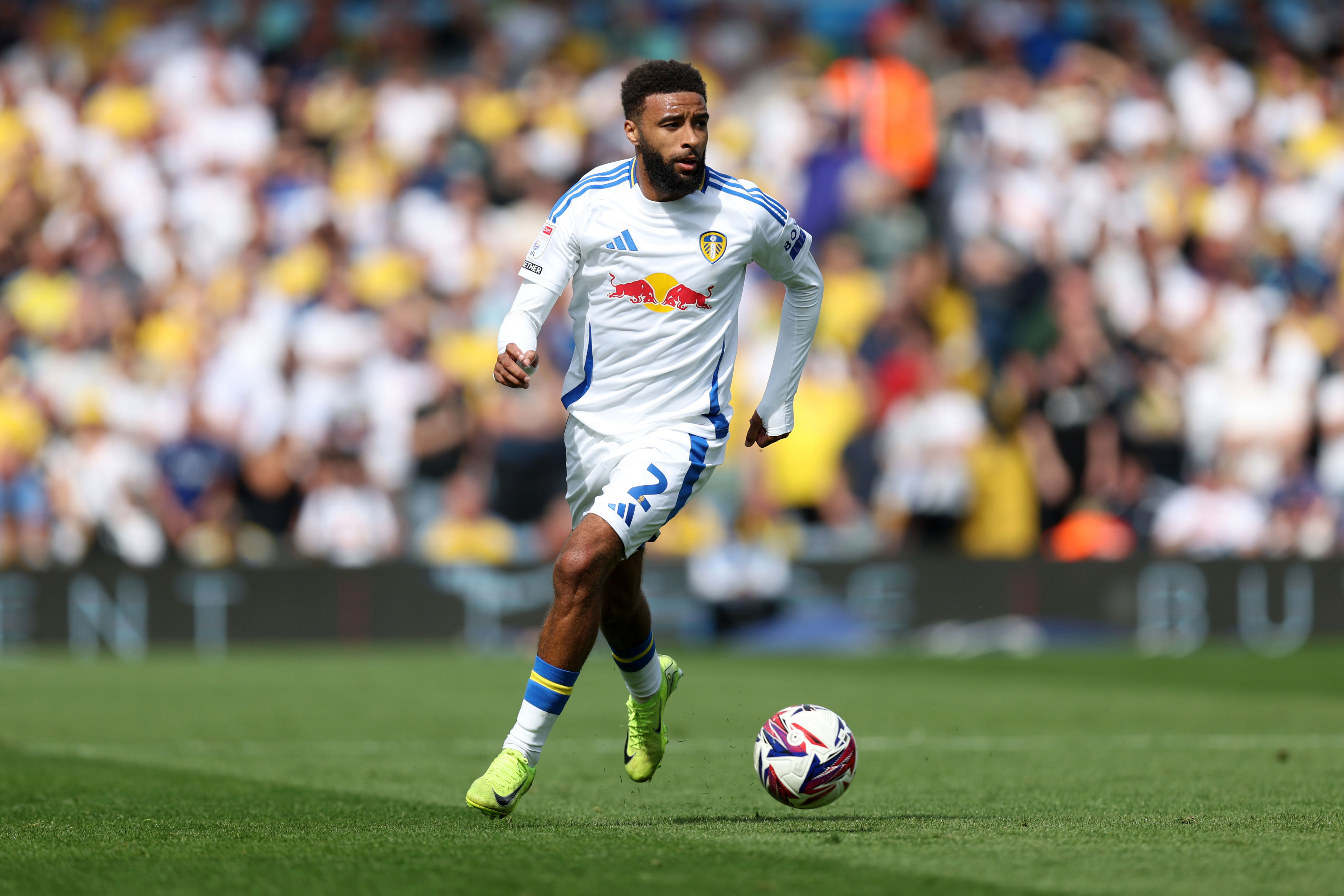 'More than likely' - Jayden Bogle reveals Leeds United squad message ...