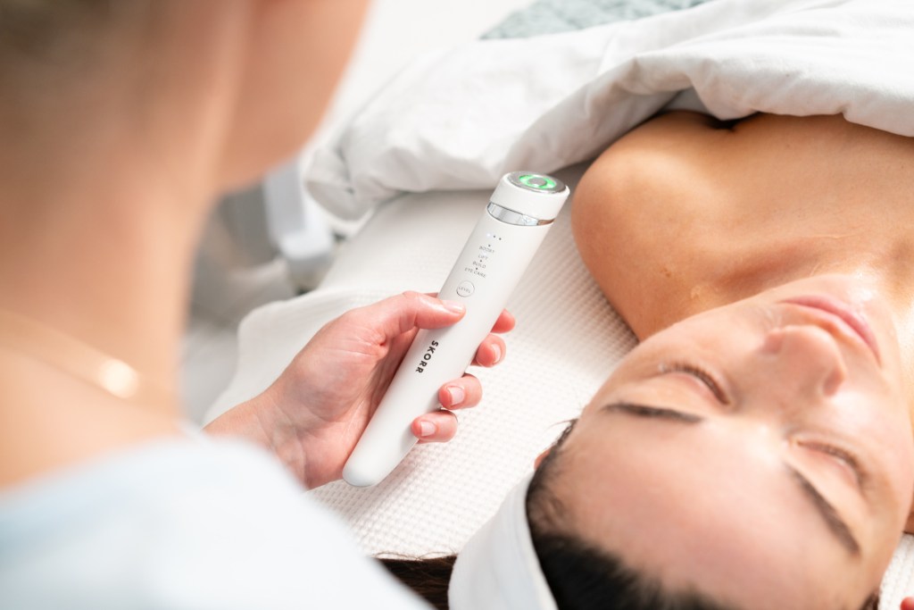 Skorr Skin Plots Retail Moves With Moda Operandi