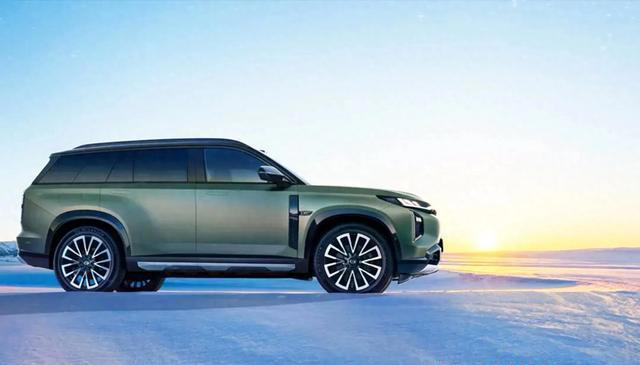 家庭“神车”来袭，定位中大型SUV，续航1200km，配2.0T+爱信8AT