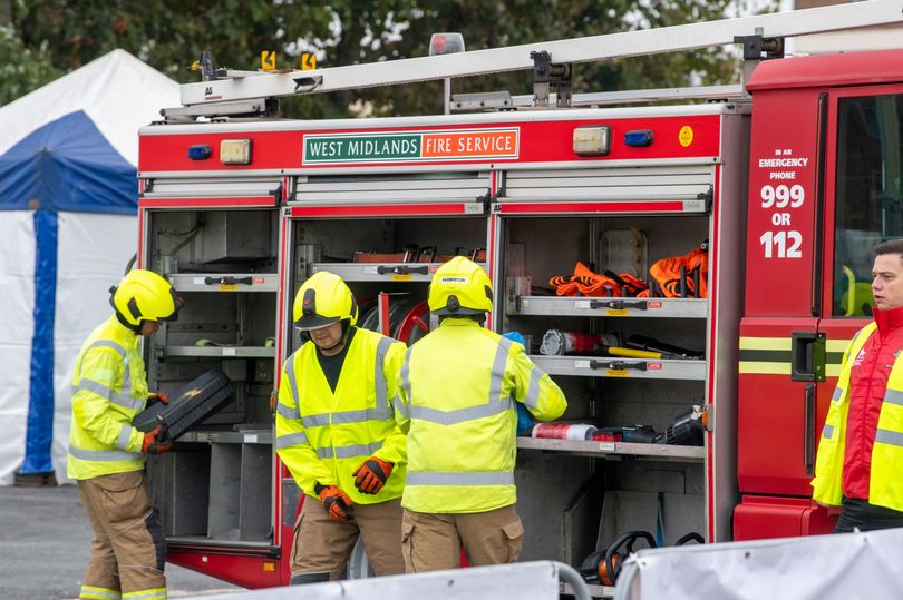 Major Coventry industrial unit fire with 'extensive smoke-logging'