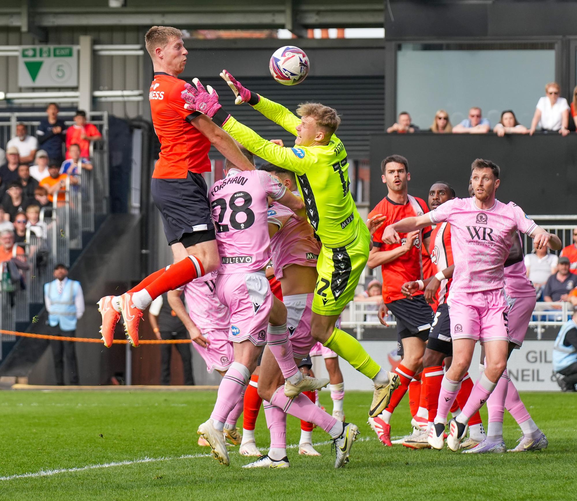 Familiar tale of woe for Bloomfield as toothless Hatters draw yet ...