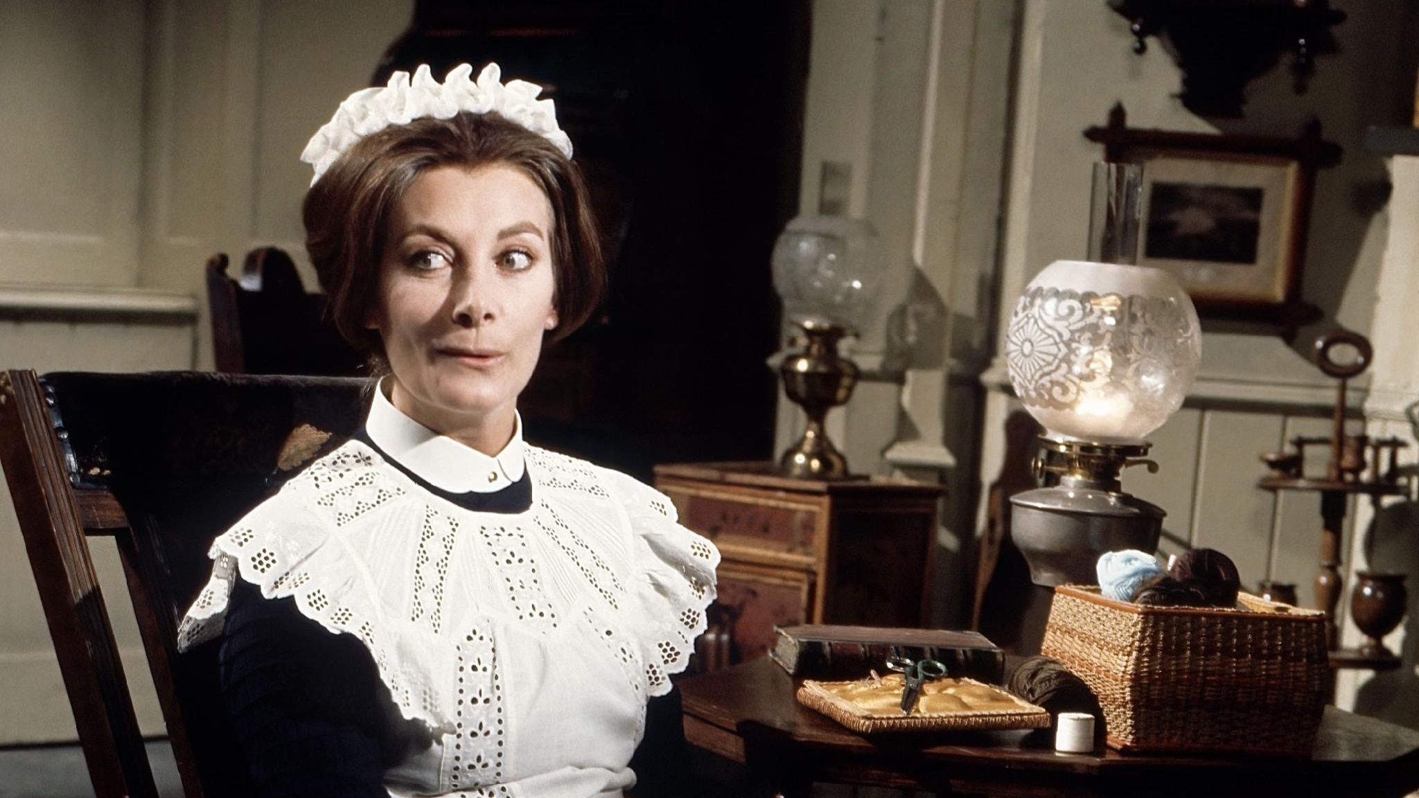Addio a Jean Marsh, l'attrice di Doctor Who, Willow e Su e giù per le scale