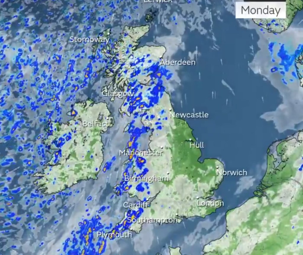 Map shows where heavy rain will hit UK ahead of Easter weekend