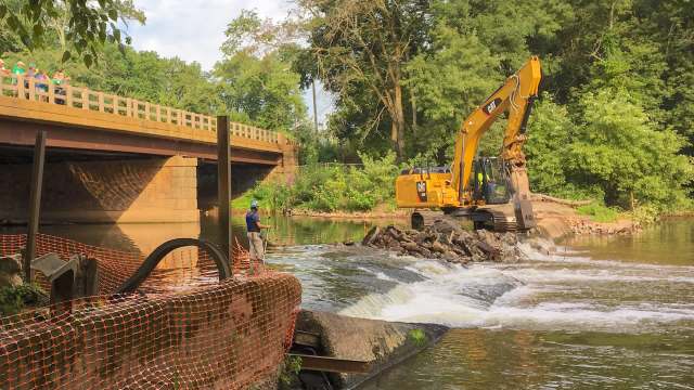 Officials launch massive project to remove six dams to solve ...